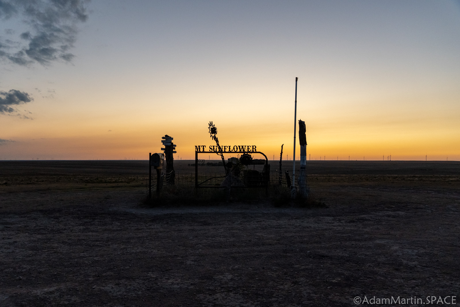 Mount Sunflower – AdamMartin.SPACE